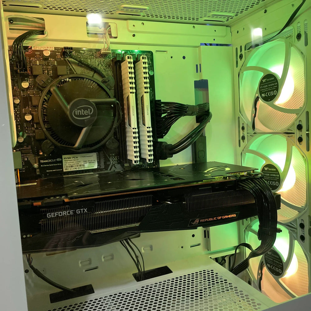 Why should You Choose a Custom-Built Gaming PC? - Groovy Computers